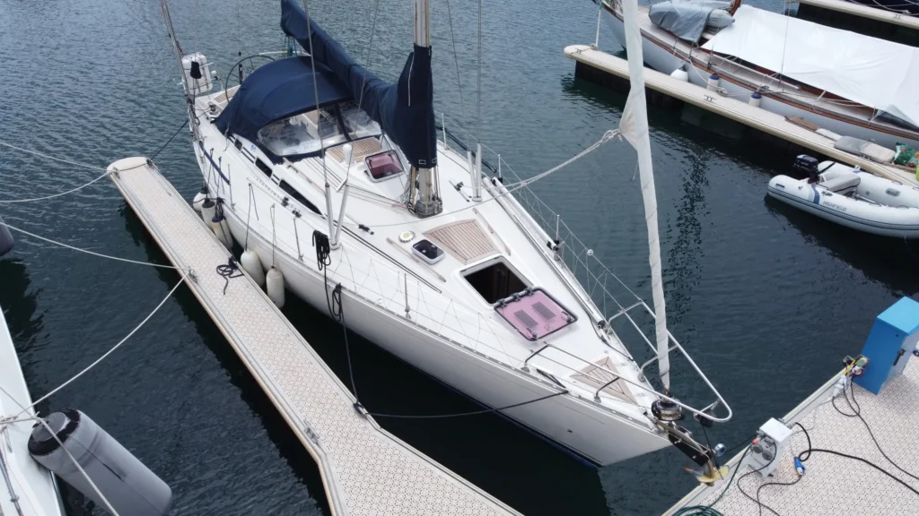 Sigma 38 OOD - Yacht Broker Caribbean BV International used, new boat ...